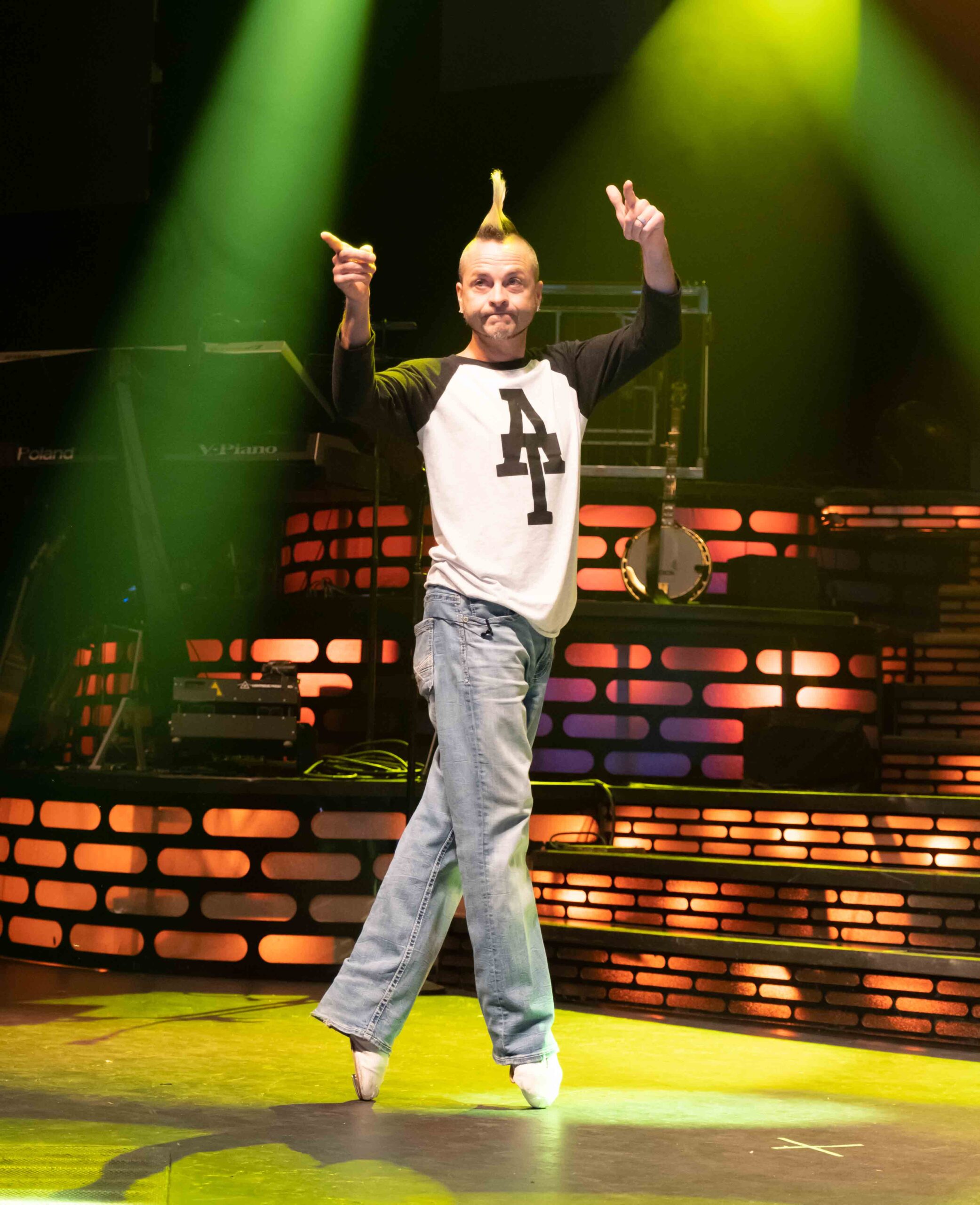 Mark Clifford - The Carolina Opry Theater